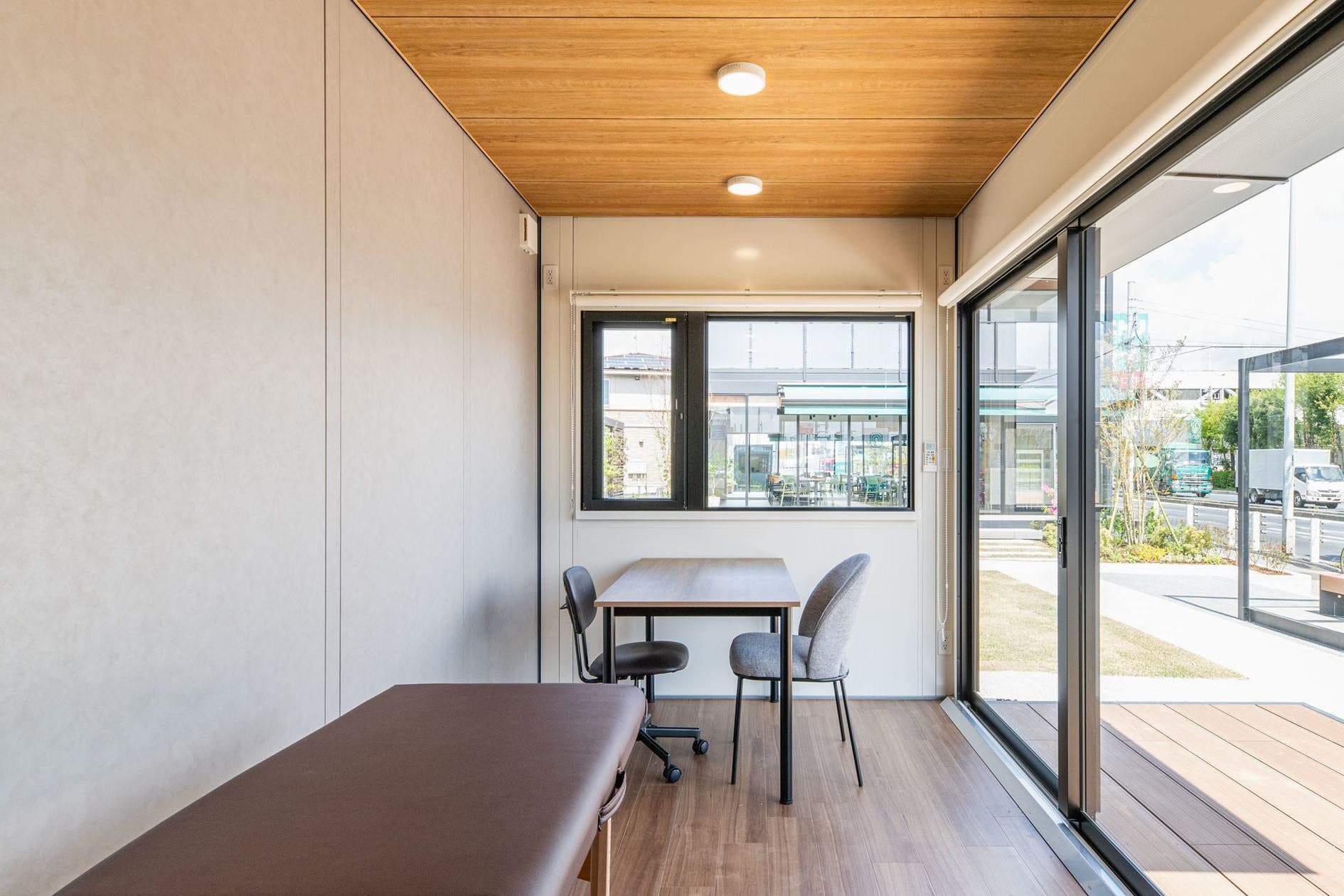 【Shop2】✨U-SPACE柏店✨折り畳みベッドがあり、施術・サロンなどにもご利用いただけます♪Wi-Fi/柏市の写真4