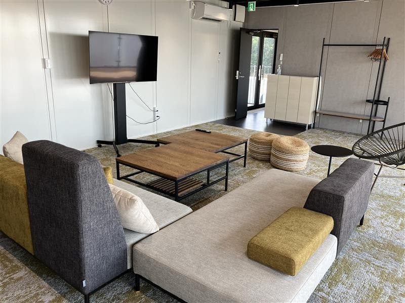 【Living】✨U-SPACE柏店✨リビングをイメージしたちょっとした集まりに最適のスペースです♪Wi-Fi/柏市の写真5