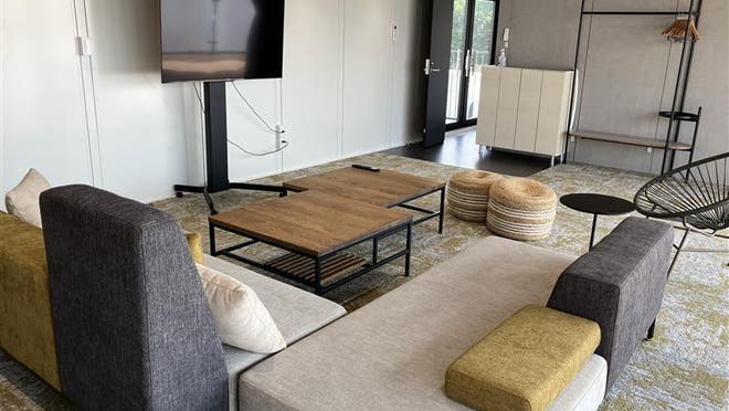 【Living】✨U-SPACE柏店✨リビングをイメージしたちょっとした集まりに最適のスペースです♪Wi-Fi/柏市の写真5