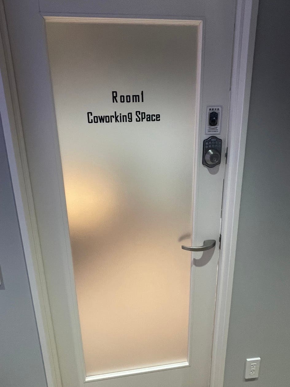 【女性に人気♪港区・赤坂の会議室】溜池山王駅徒歩３分！カフェスタイル会議室・貸スペースペチャクチャRoom１の写真13