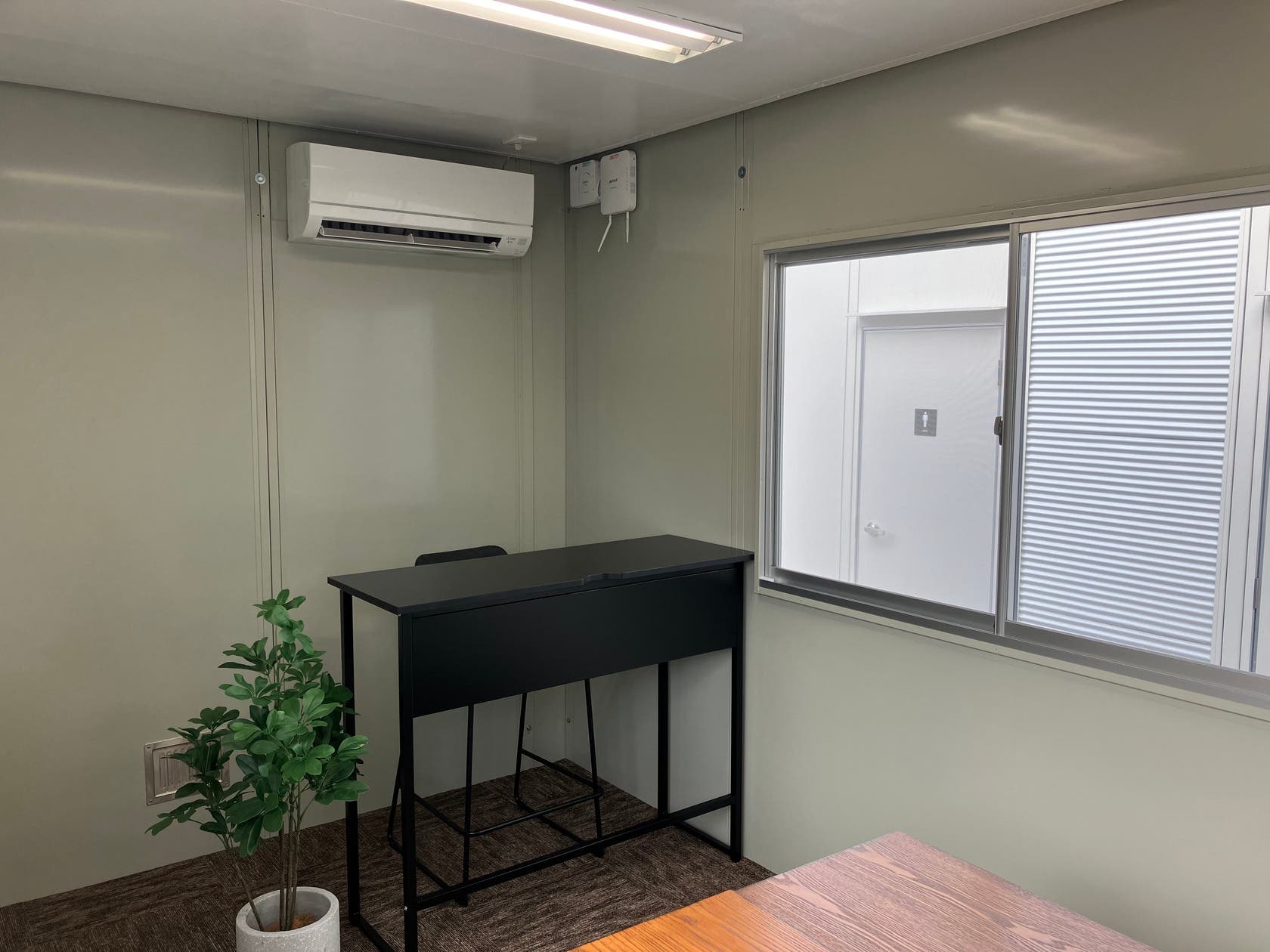 【Shop】✨U-SPACE伊勢原店✨物販などの商売を始めてみたい方に最適のスペースです♪Wi-Fi/伊勢原市の写真1