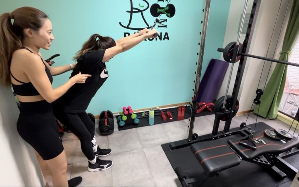 ＜RAKUNA神田・秋葉原＞ 完全個室ジム！スミスマシン、ダンベル、フィットネスバイク、全身鏡、その他完備☆の写真25