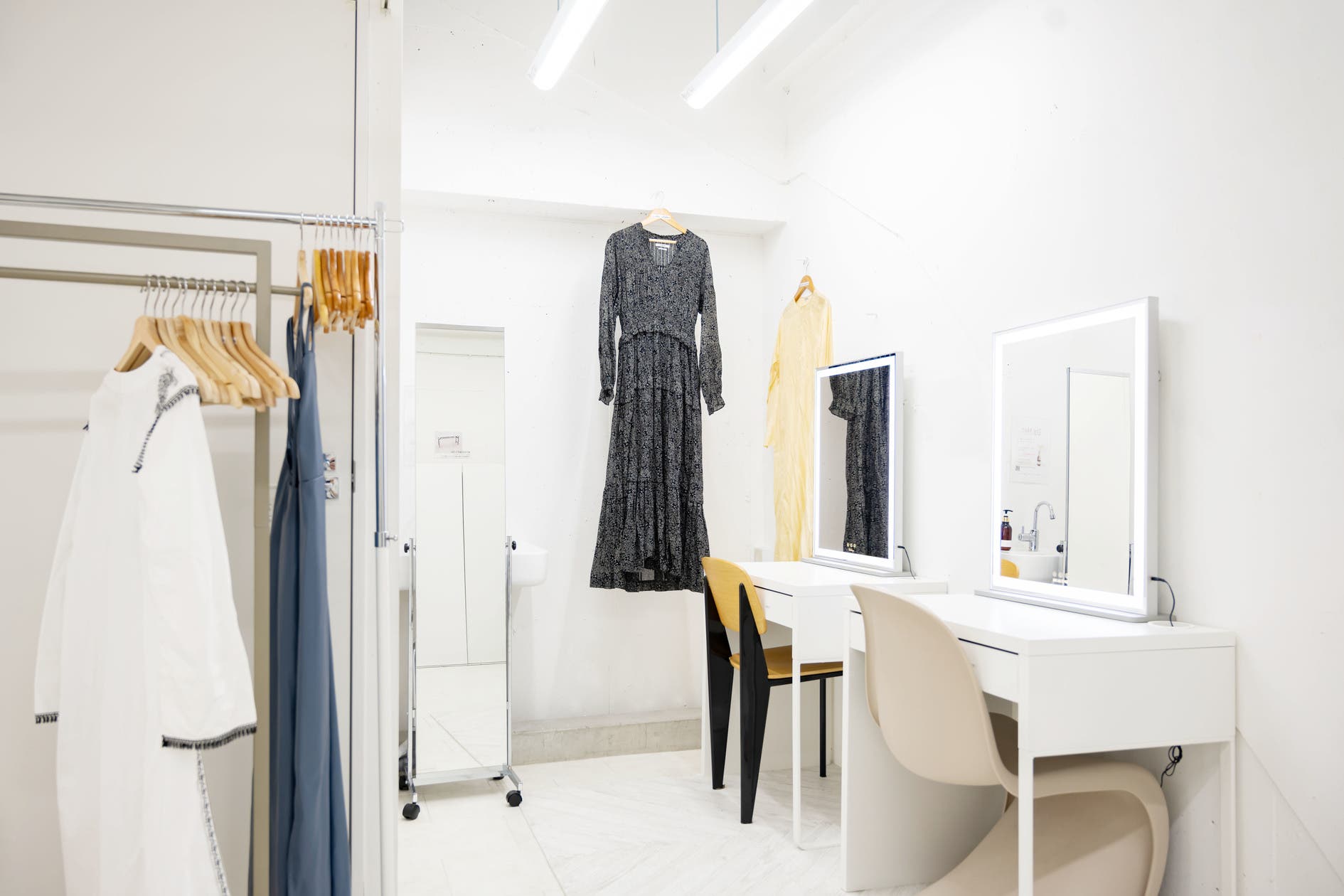 【無料】安心＊快適♪メイク＆更衣スペースの画像1