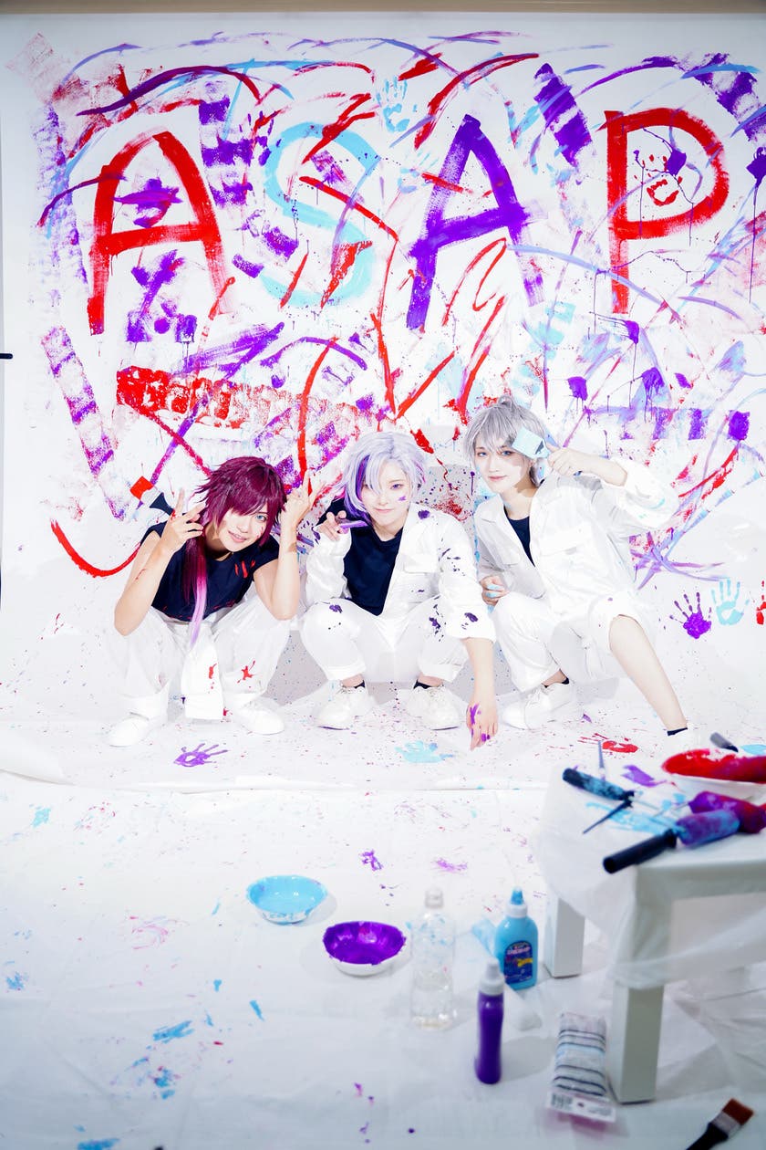 なんば駅近くの白ホリスタジオ。推し活、衣装撮影や商品撮影やアーティスト写真に最適！血糊撮影も可能。の写真10