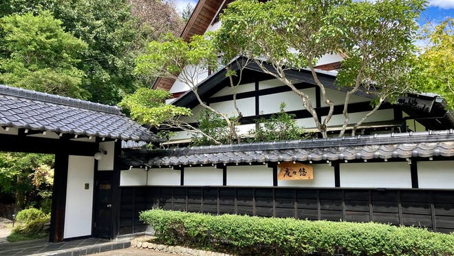 築数百年の合掌造りの写真2