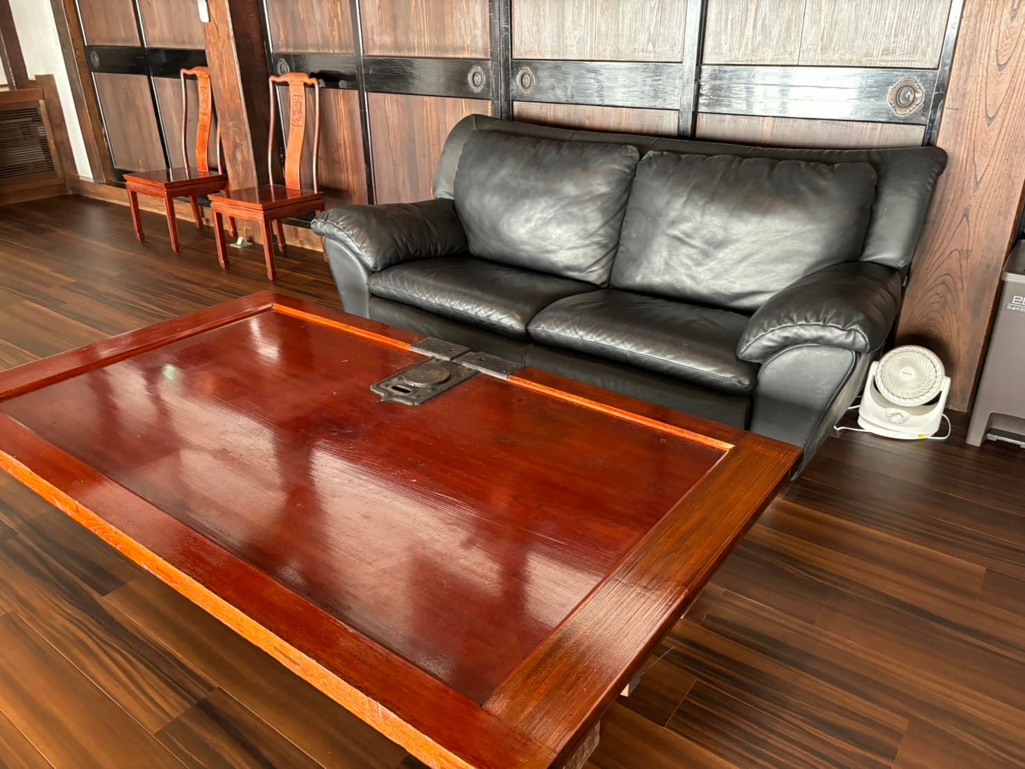 築数百年の合掌造りの写真12