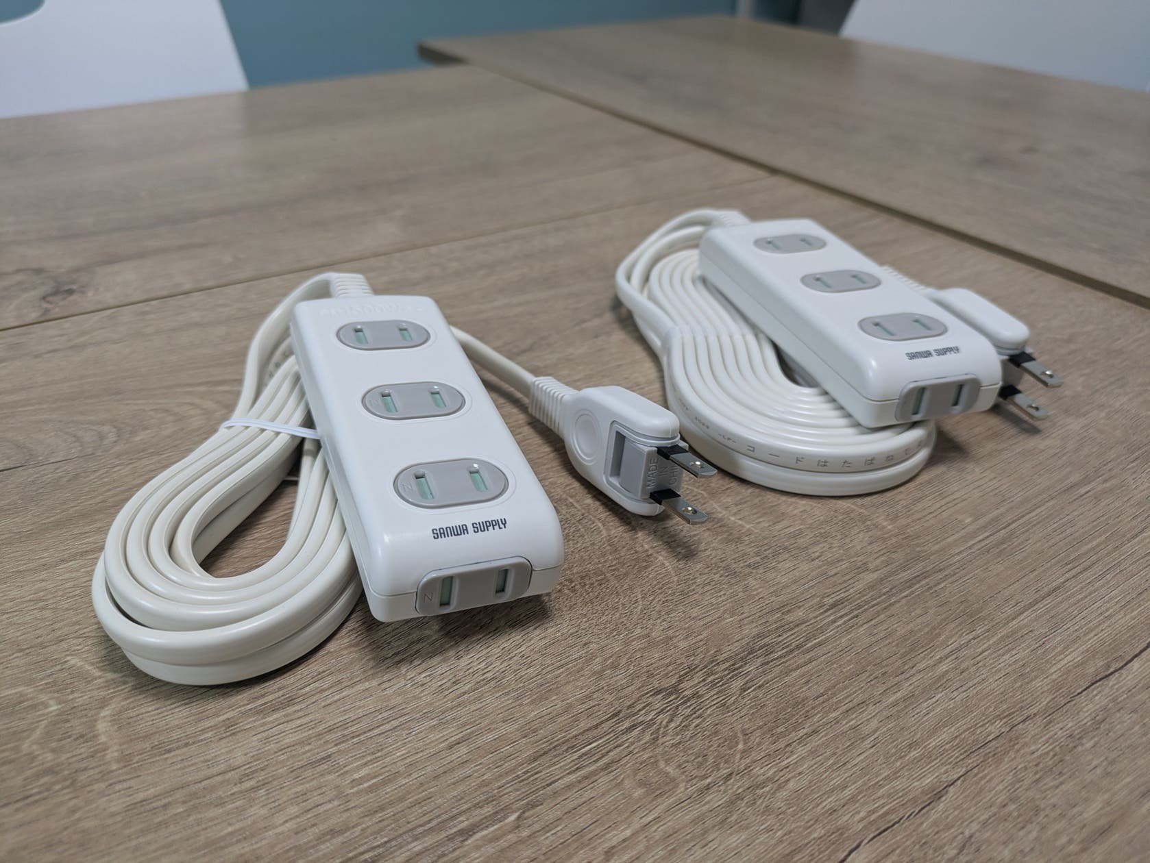 ⭐️割引期間中⭐️【天王寺駅1分にオープン！最大１２名着席可能】無料で光回線Wi-Fi、プロジェクター・ホワイトボードが使えるの写真15