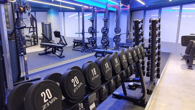 【四谷三丁目駅徒歩1分レンタルジム】設備充実、90平米超の広々レンタルジム!の写真3