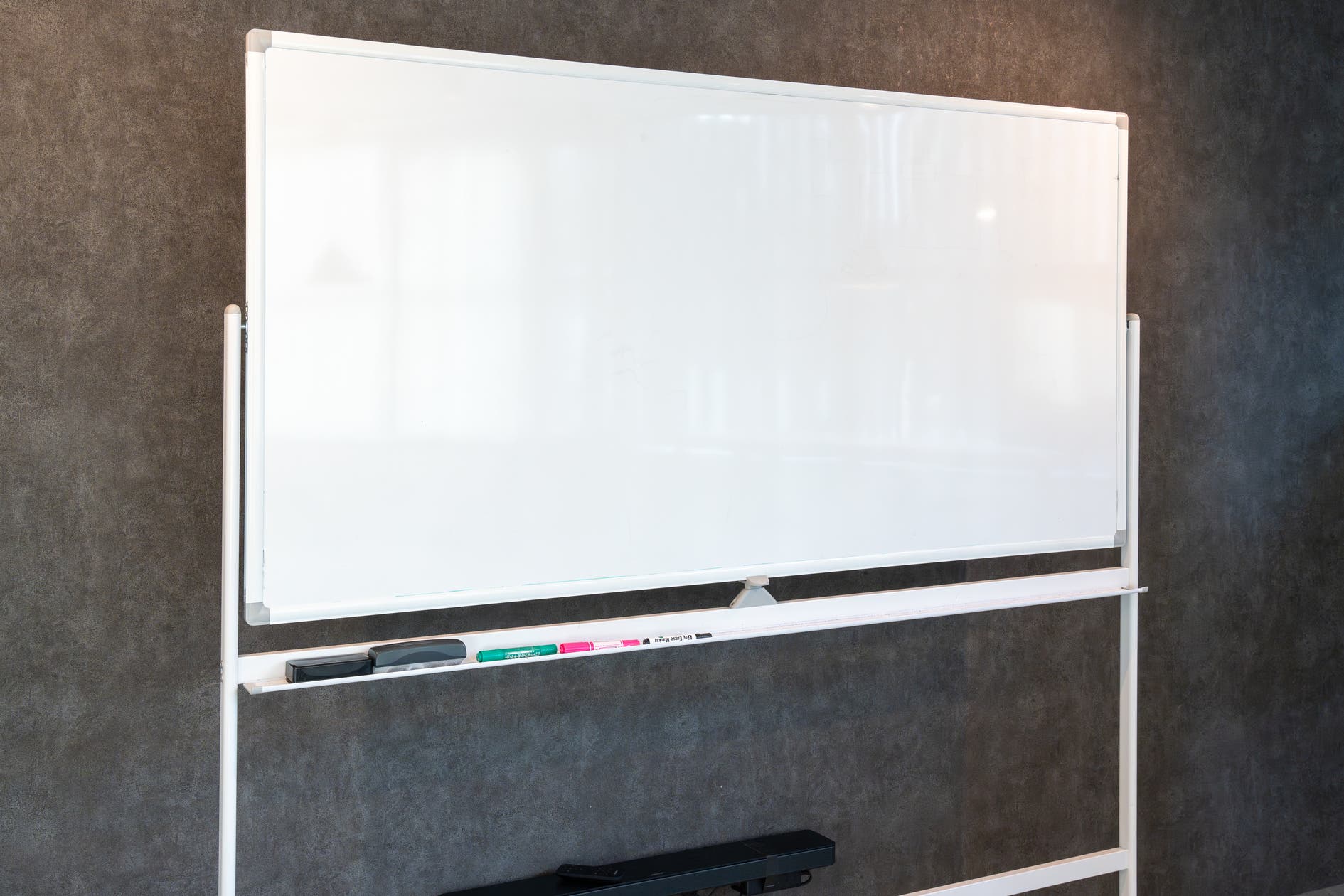 五反田駅徒歩２分の駅近撮影スタジオ（インタビュー、セミナー、グリーンバック、Youtube撮影に最適）の写真15