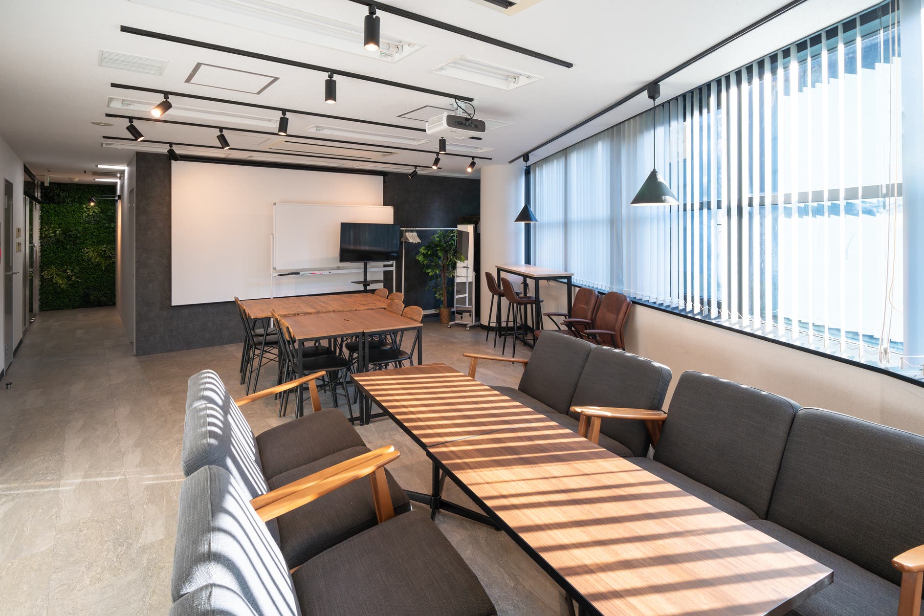 五反田駅徒歩２分の駅近撮影スタジオ（インタビュー、セミナー、グリーンバック、Youtube撮影に最適）の写真7