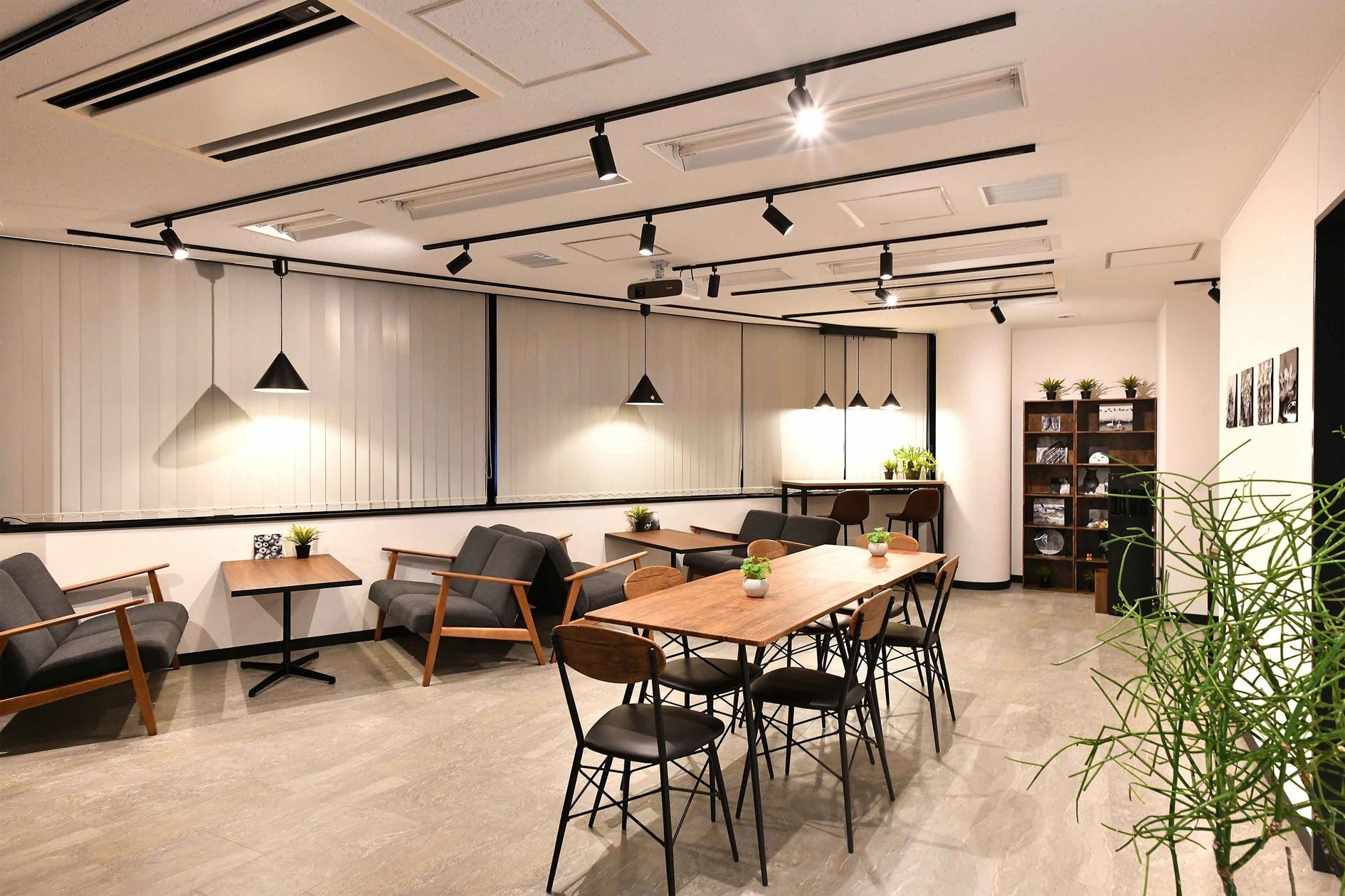 五反田駅徒歩２分の駅近撮影スタジオ（インタビュー、セミナー、グリーンバック、Youtube撮影に最適）の写真9