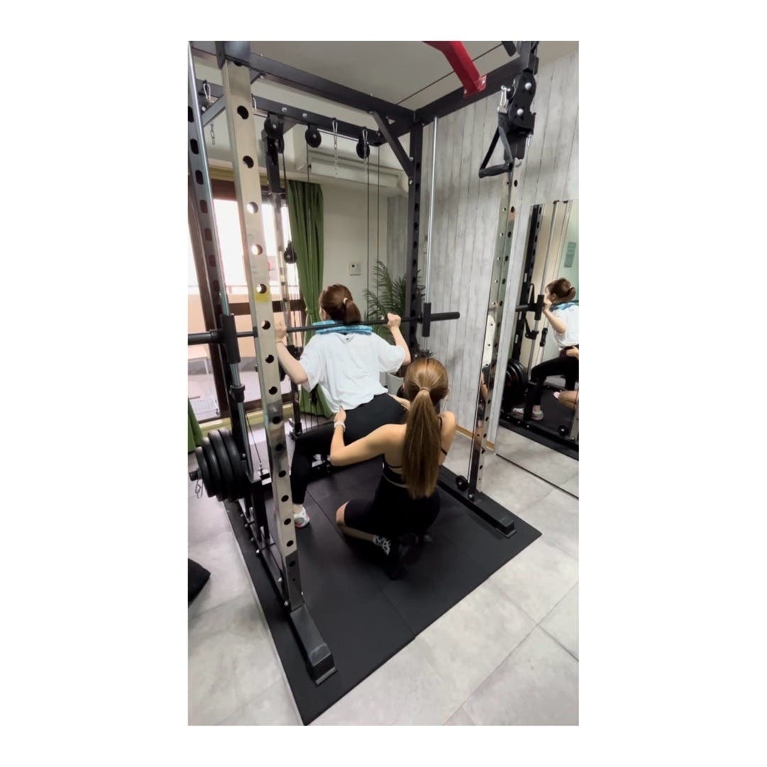 ＜RAKUNA神田・秋葉原＞ 完全個室ジム！スミスマシン、ダンベル、フィットネスバイク、全身鏡、その他完備☆の写真27