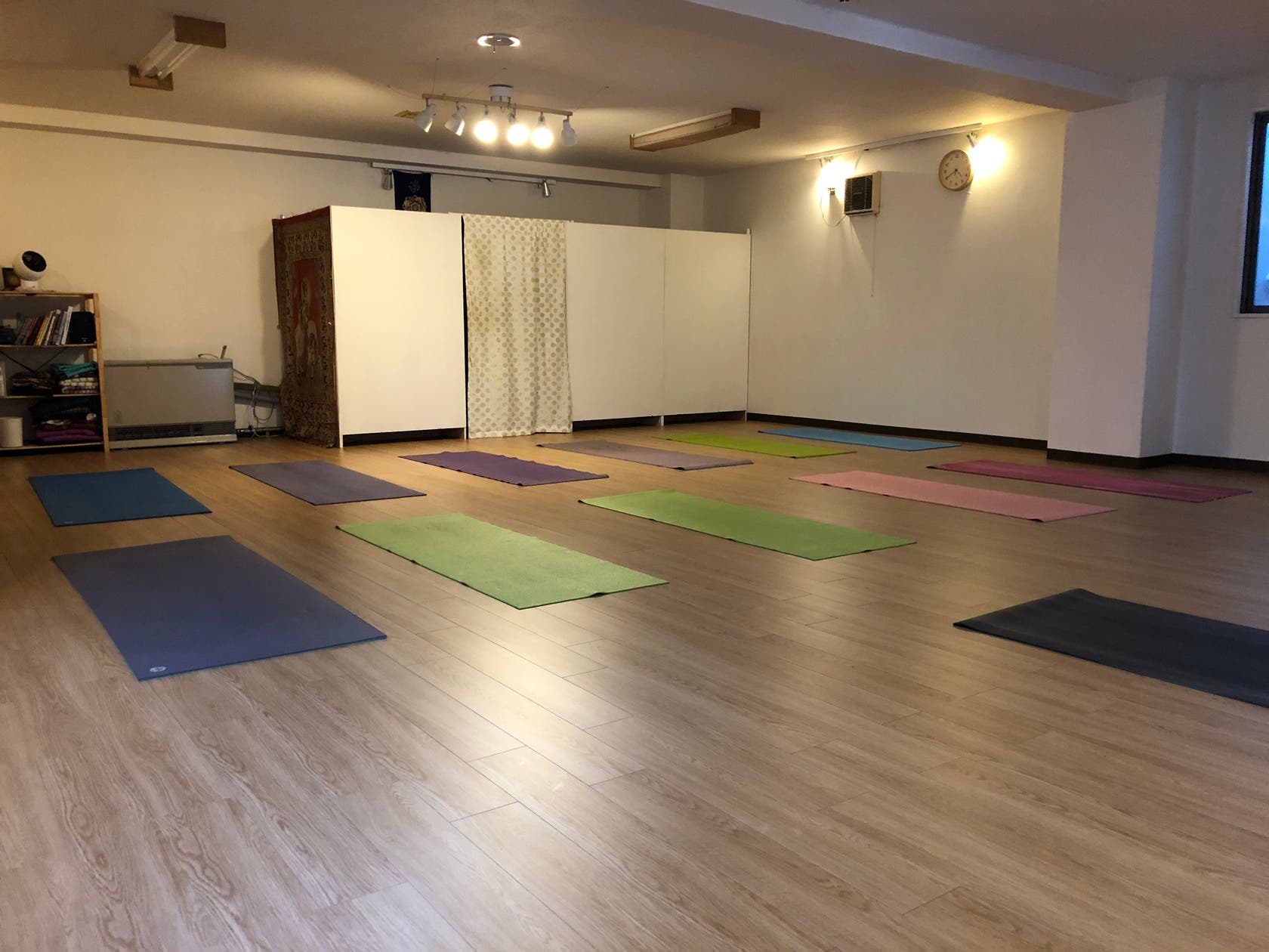 大通駅から徒歩1分のレンタルヨガスタジオです。Room Aの写真8