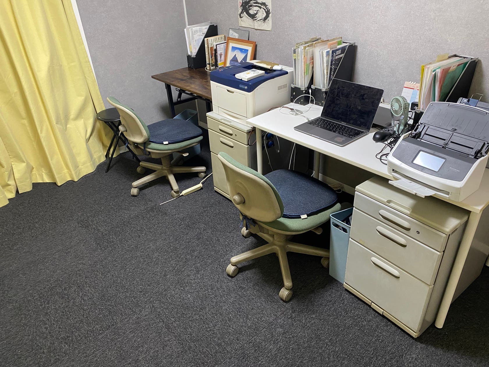 池袋駅から徒歩10分のオフィスを時間貸しでシェアします。カフェ代わりにどうぞ。の写真2