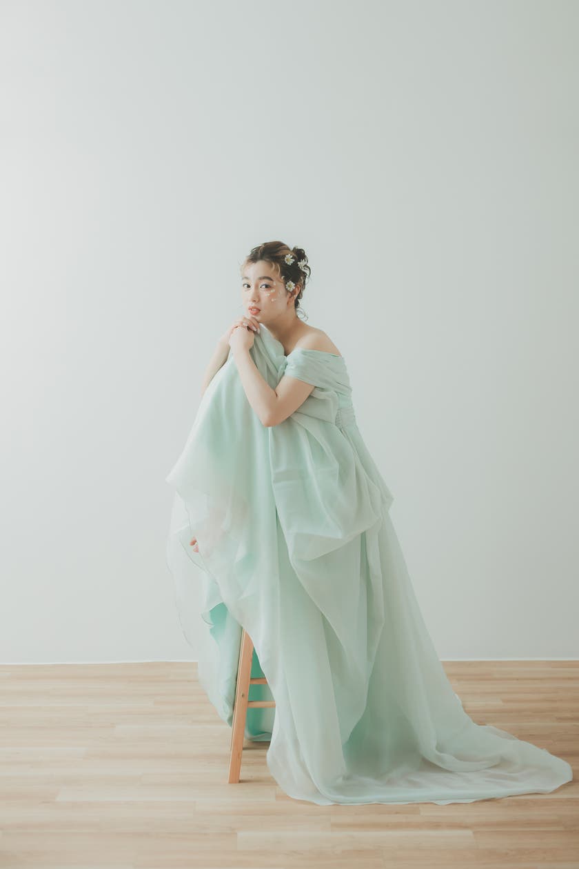 ウェディングドレスの画像3