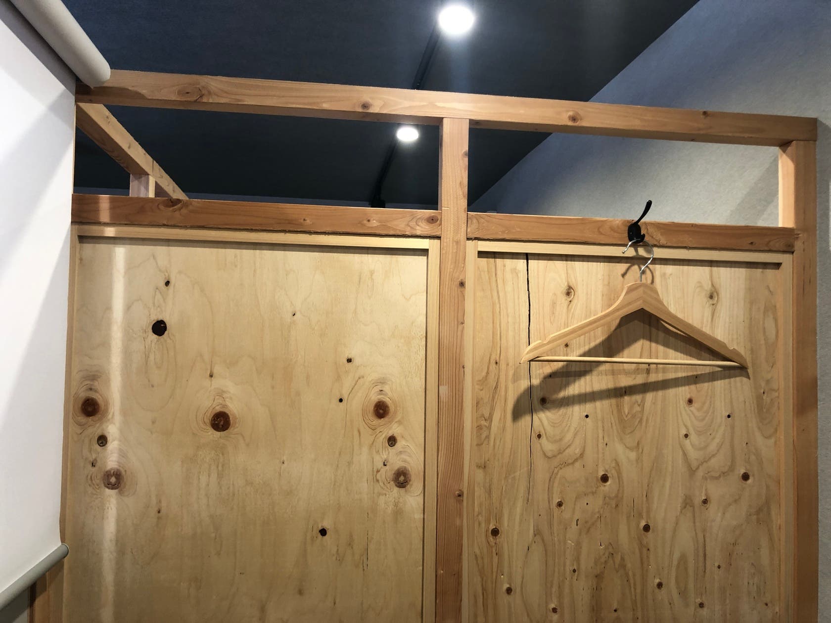 駅徒歩２分【神戸駅前スキマ / 1名】鍵付き個室ブース（8階R-２）の写真5