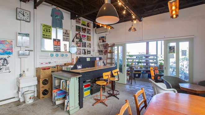 レコード、ヴィンテージ家具充実 | 海外カフェ風スタジオの写真1