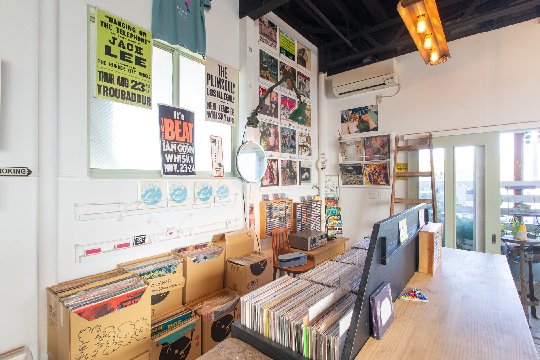 レコード、ヴィンテージ家具充実 | 海外カフェ風スタジオの写真5