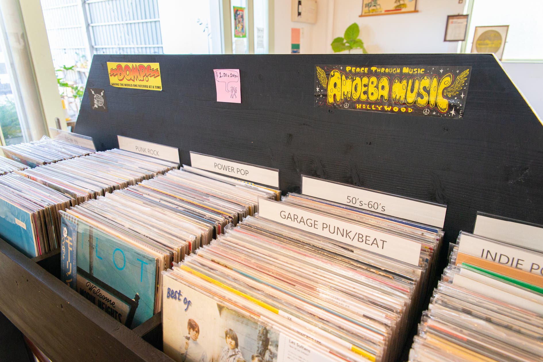 レコード、ヴィンテージ家具充実 | 海外カフェ風スタジオの写真6