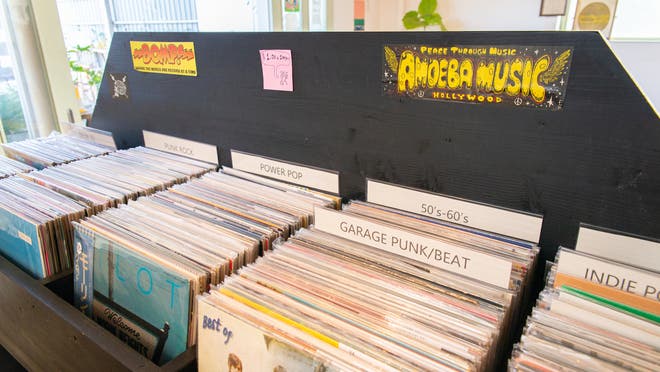 レコード、ヴィンテージ家具充実 | 海外カフェ風スタジオの写真6