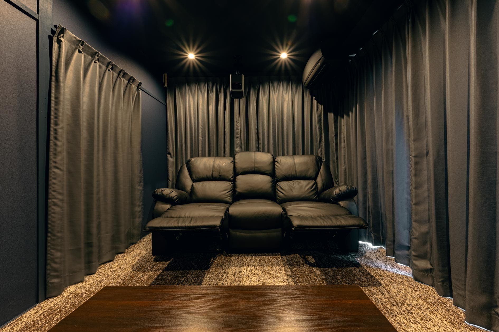 スペモシネマ🎥クリスマス🎄新大久保1分🚶‍♀️デート💕映画鑑賞🎞️プロジェクター.583_SpemoCINEMA大久保の写真6