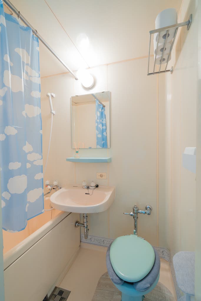 トップホスト✨名駅徒歩4分🌟おしゃれ・爽やか空間🌟打合わせ・テレワーク・動画視聴など★24時間★9名可★プロジェクター・TVの写真7