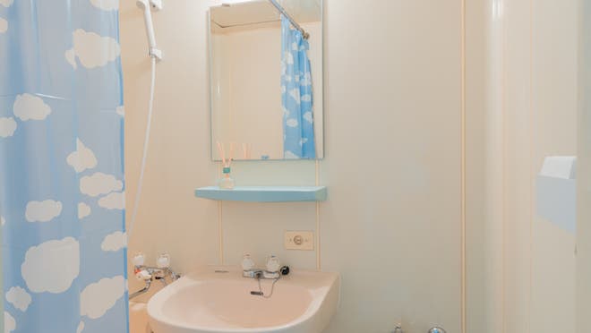 トップホスト✨名駅徒歩4分🌟おしゃれ・爽やか空間🌟打合わせ・テレワーク・動画視聴など★24時間★9名可★プロジェクター・TVの写真7