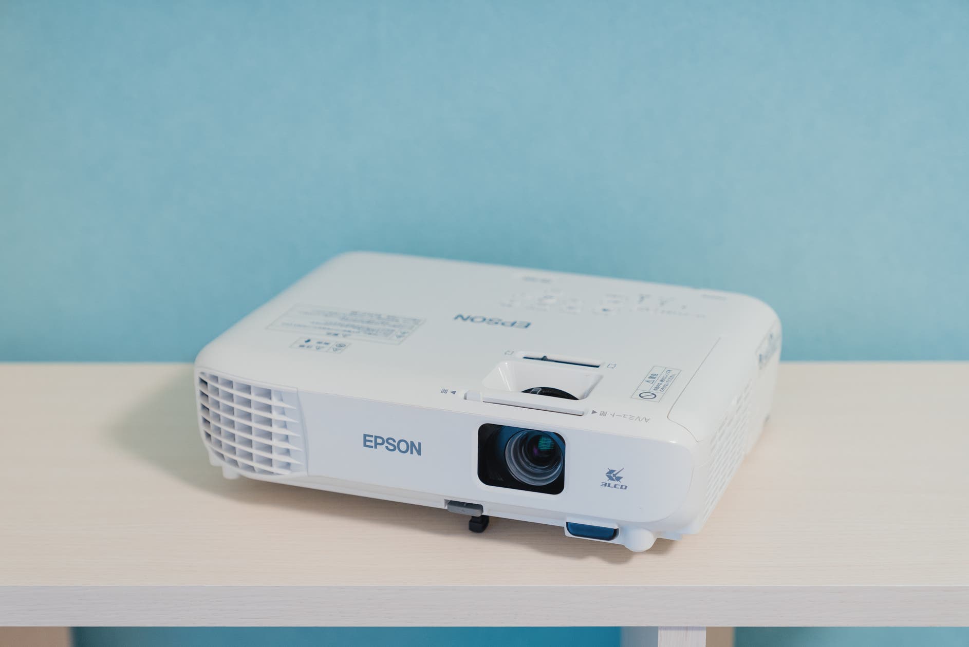 トップホスト✨名駅徒歩4分🌟おしゃれ・爽やか空間🌟打合わせ・テレワーク・動画視聴など★24時間★9名可★プロジェクター・TVの写真10