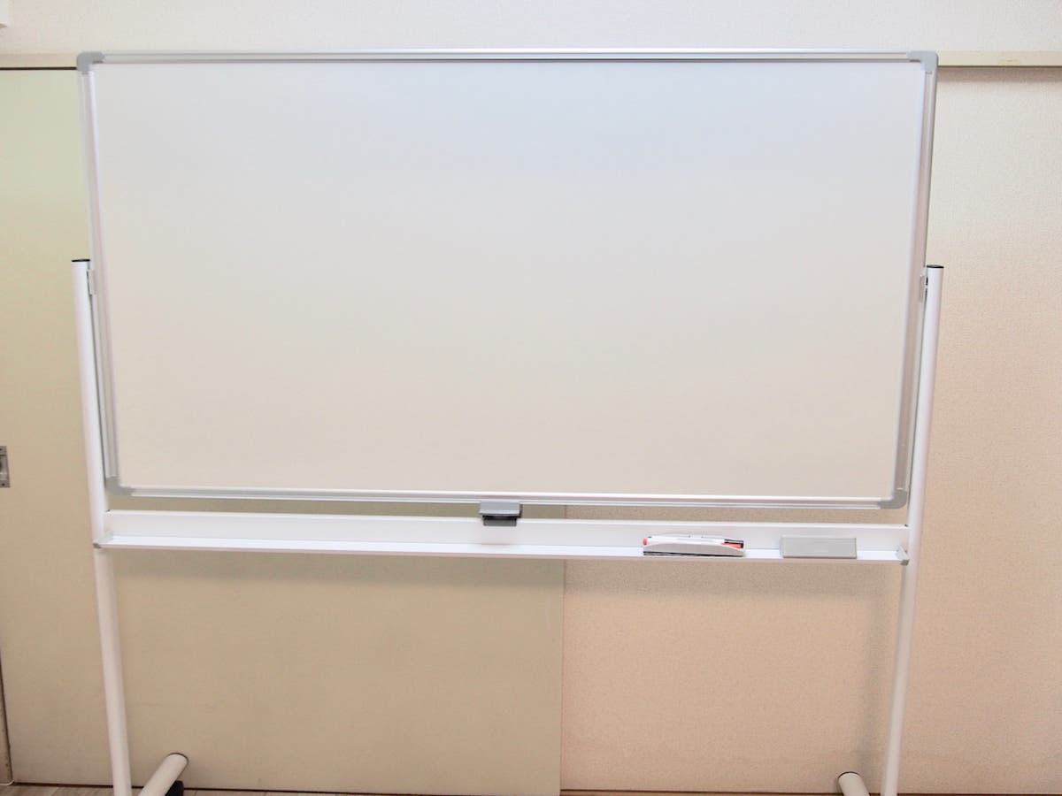 トップホスト✨名駅徒歩4分🌟おしゃれ・爽やか空間🌟打合わせ・テレワーク・動画視聴など★24時間★9名可★プロジェクター・TVの写真11