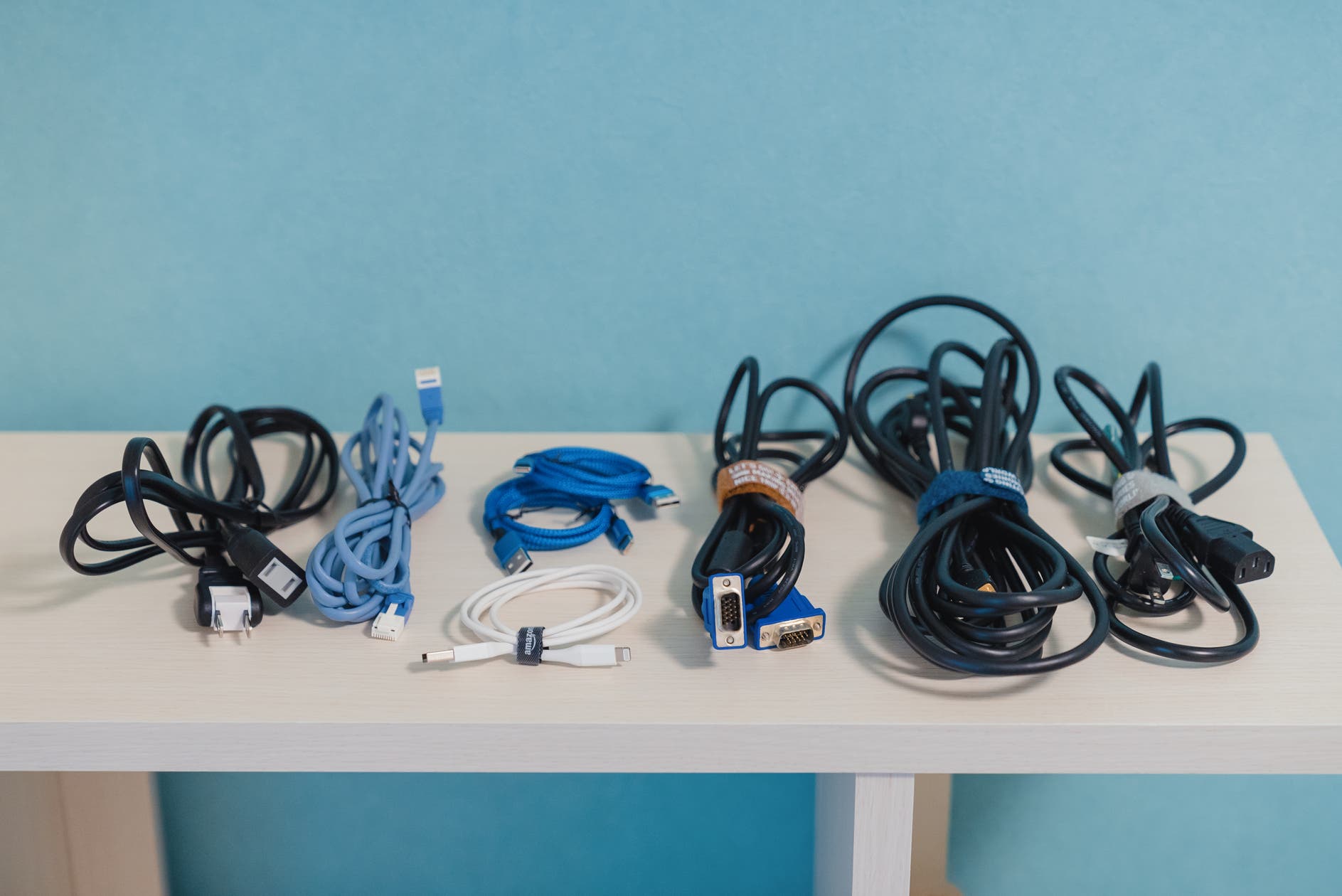 トップホスト✨名駅徒歩4分🌟おしゃれ・爽やか空間🌟打合わせ・テレワーク・動画視聴など★24時間★9名可★プロジェクター・TVの写真16