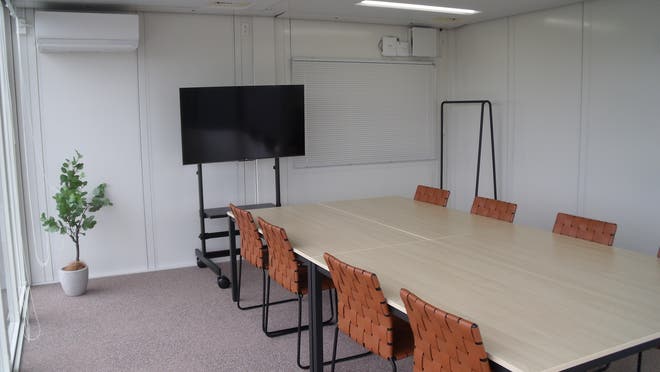 【Meeting】✨U-SPACE花園インター店✨会議や打ち合わせにぴったりのオフィススペースです♪Wi-Fi/深谷市の写真1