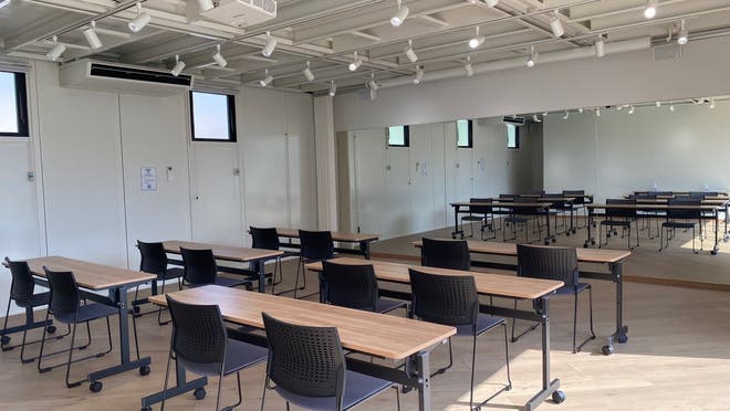 【Community】✨U-SPACE上田店✨大鏡やプロジェクターなどが充実しています♪Wi-Fi/上田市の写真4