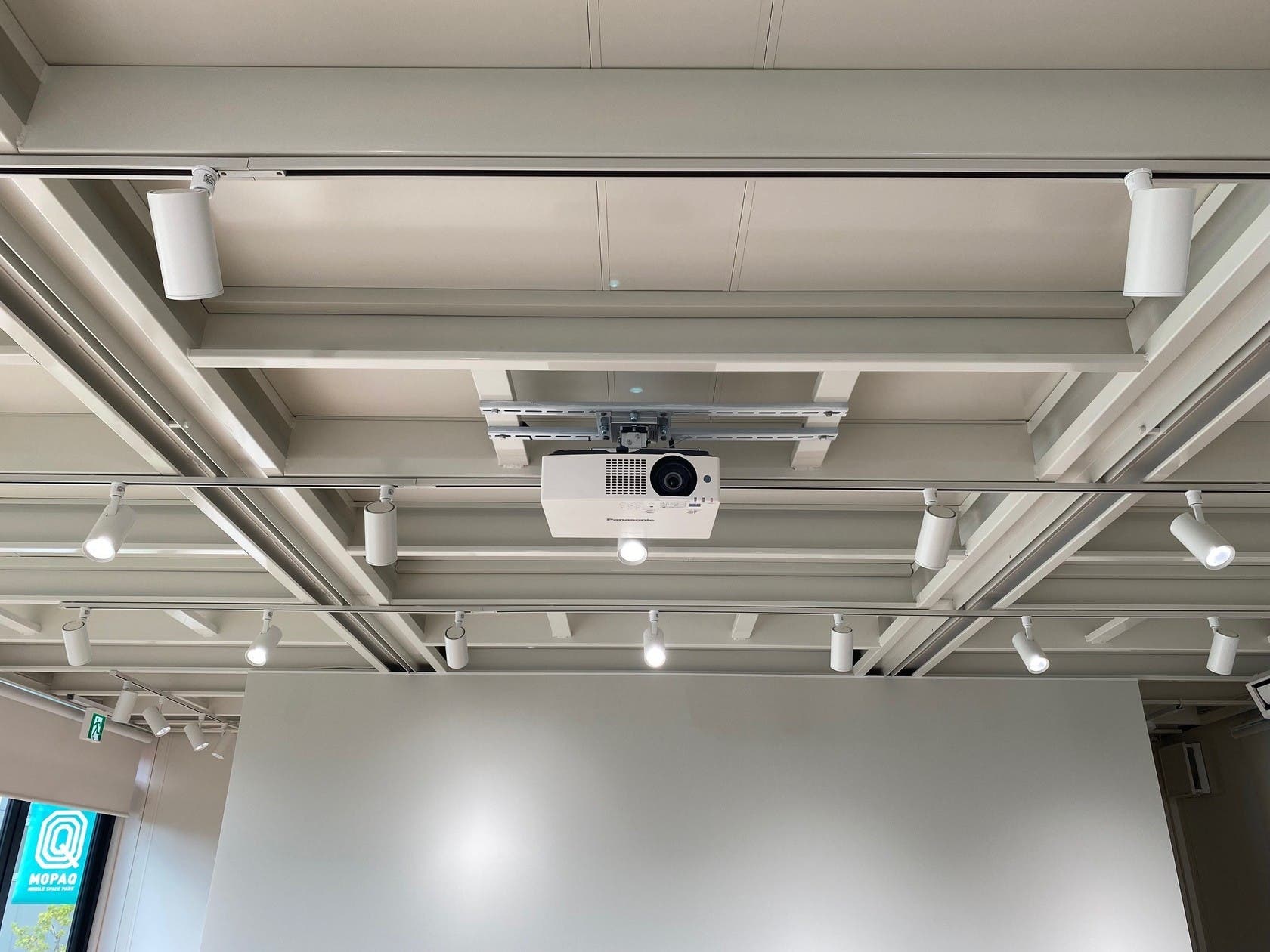 【Community】✨U-SPACE上田店✨大鏡やプロジェクターなどが充実しています♪Wi-Fi/上田市の写真13