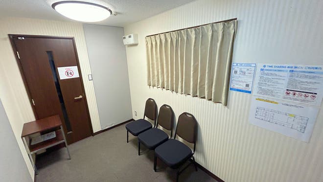 roomR【銀座駅 1分】歌唱・発声練習・楽器演奏OK!の写真2