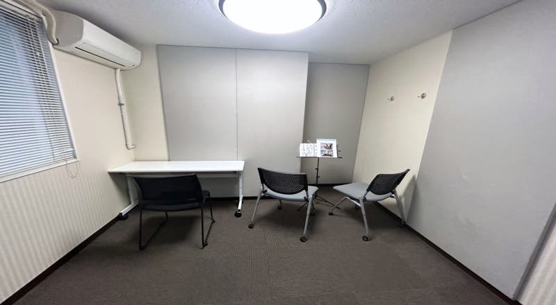 roomS【銀座駅 1分】歌唱・発声練習・楽器演奏OK!