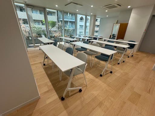 会議やワークショップ、子どもたちの集まりにも。用途に応じ自由に使えるレンタルスペース！の写真3