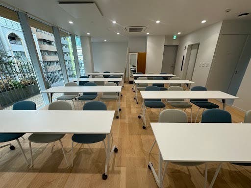 会議やワークショップ、子どもたちの集まりにも。用途に応じ自由に使えるレンタルスペース！の写真4