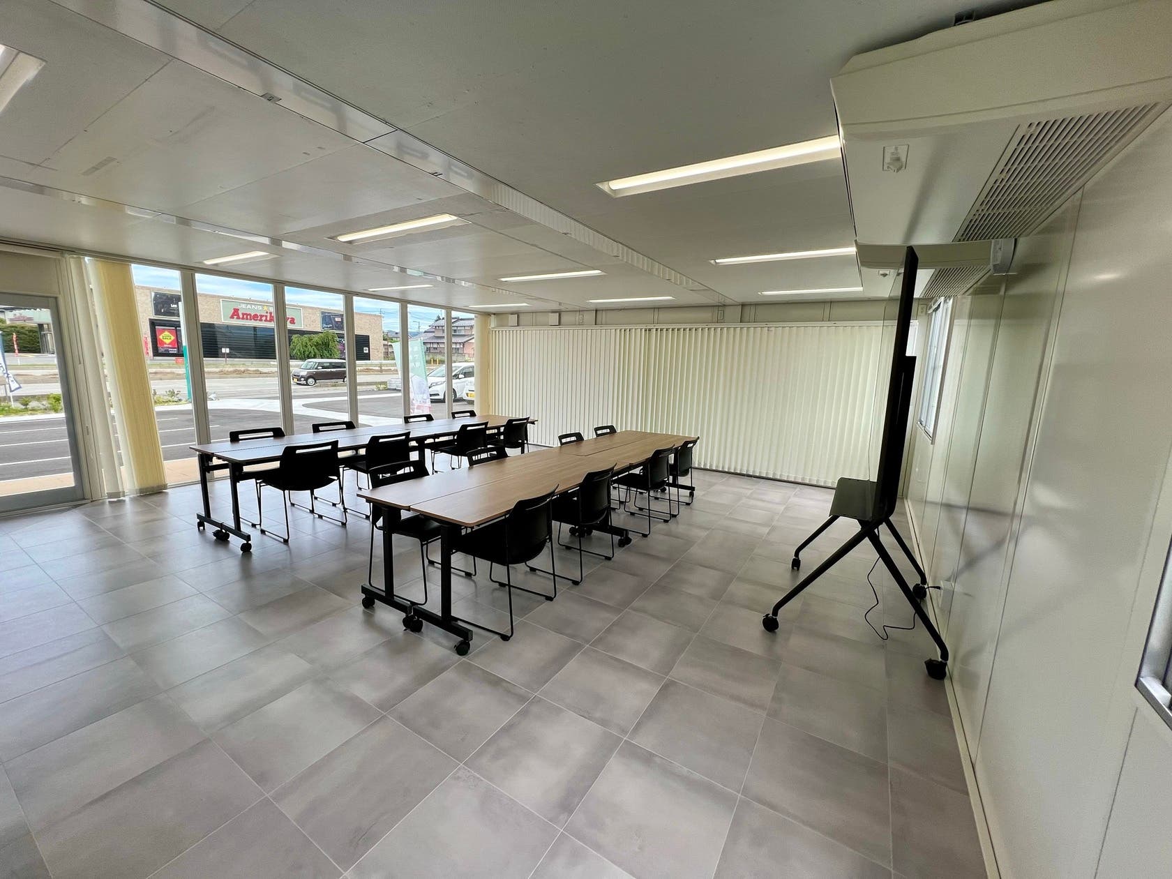 【Community】✨U-SPACE佐久北インター店✨大鏡や大型モニターなどが充実しています♪Wi-Fi/小諸市の写真7