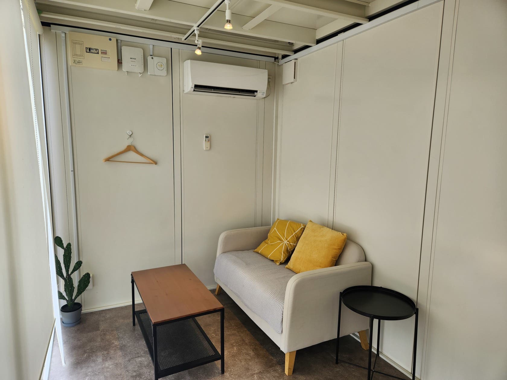 【Living1】✨U-SPACE岐阜店✨リビングをイメージしたちょっとした集まりに最適のスペースです♪Wi-Fi/岐阜市の写真5