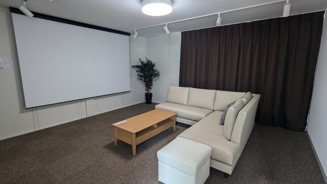 【Living】✨U-SPACE倉敷連島店✨映画鑑賞や打ち合わせスペースとしてもご利用いただけます♪Wi-Fi/倉敷市の写真7