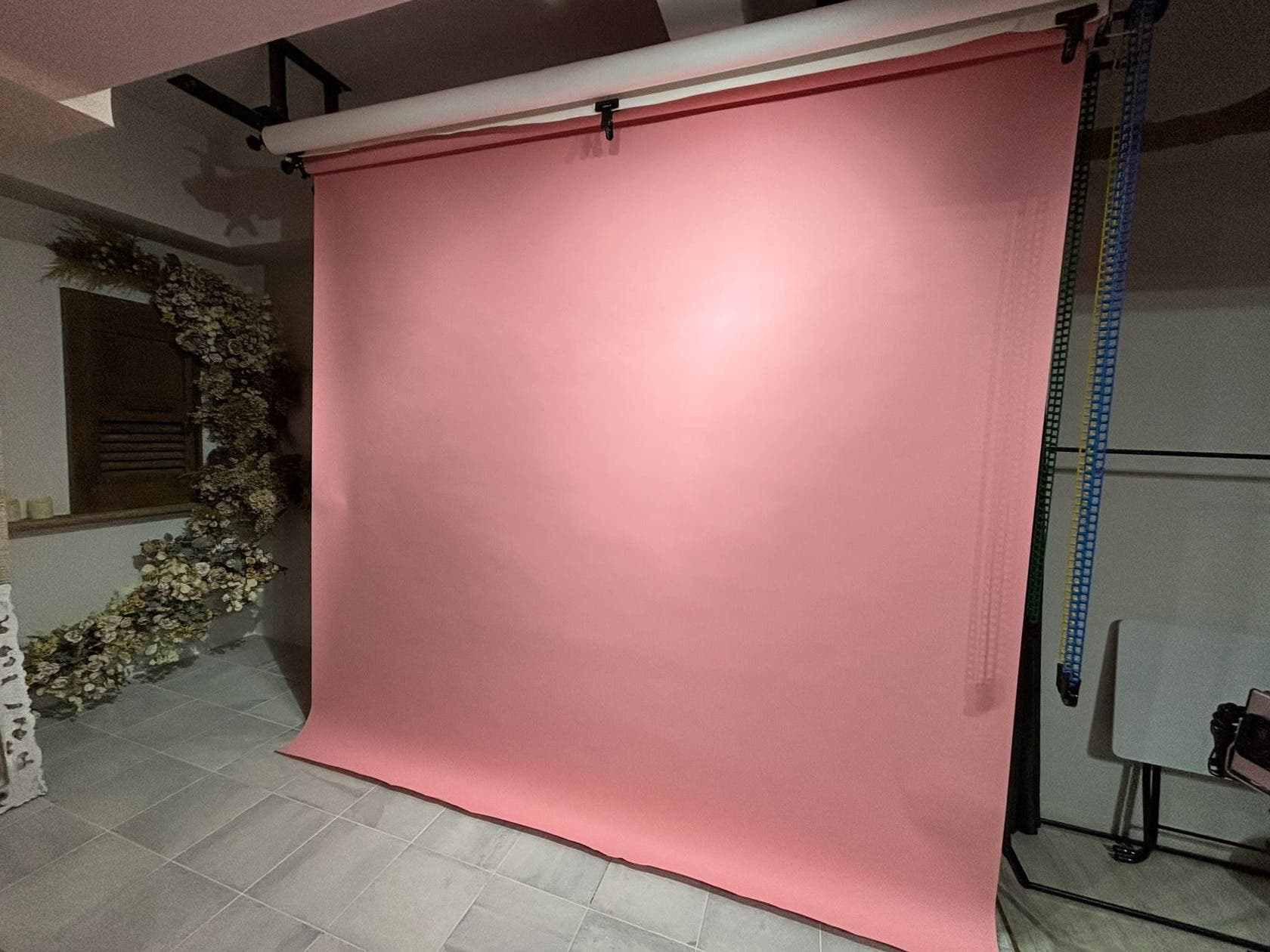 満月のグラデーションと超大型ドライフラワー造形｜一日中自然光が降り注ぐ本格撮影スタジオ｜大型バルコニー有の写真27