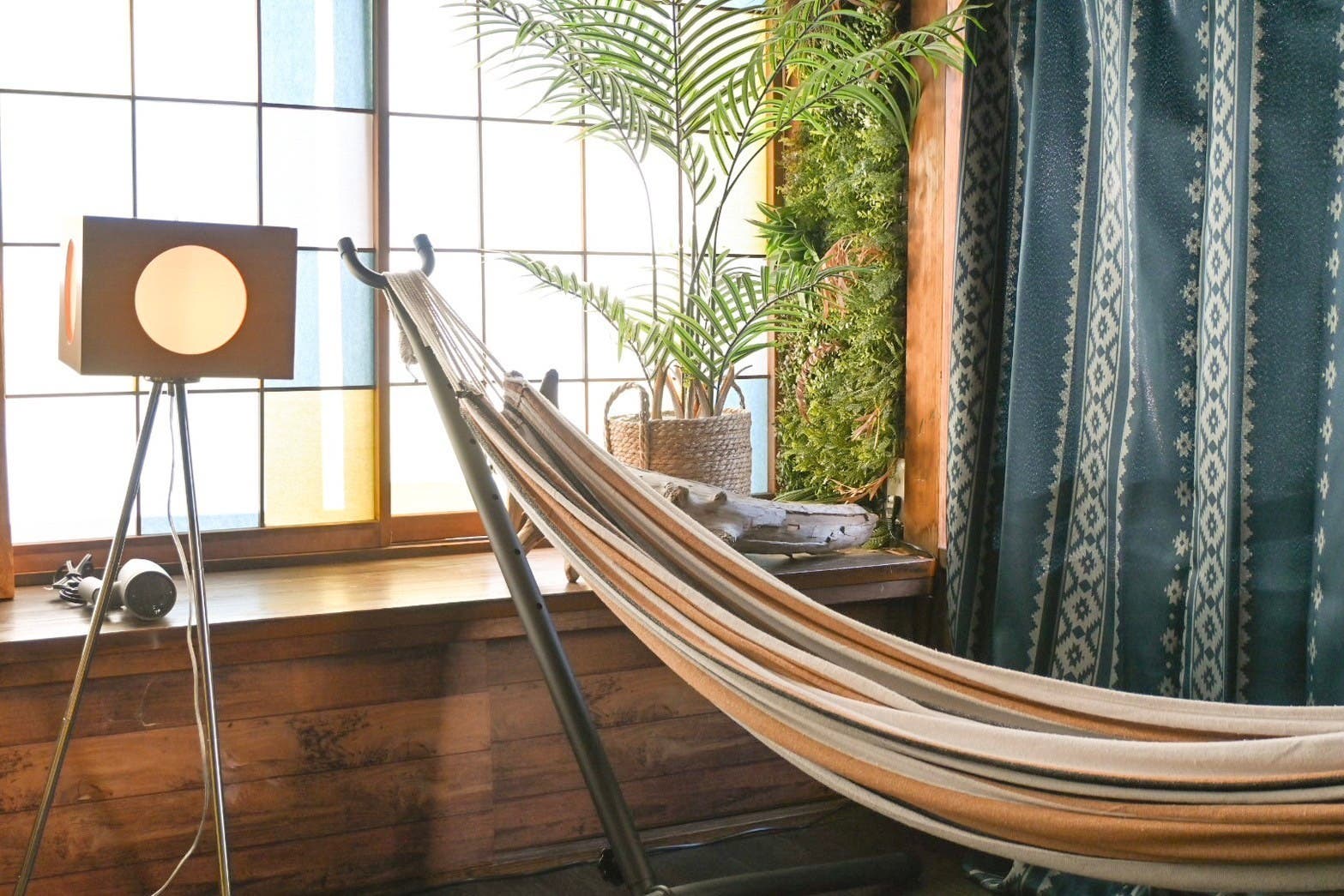 【長谷駅徒歩5分】女子会や撮影に最適！　”African Wild Lounge”の写真5