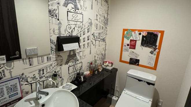 カラオケ🎤ダーツ🎯大画面プロジェクター📽️使い放題!ゴルフマット⛳️マイクスタンド&ギター🎸レンタル!ビール樽等オプション豊富!の写真9