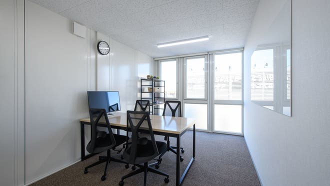 【Work2】✨U-SPACE小牧店✨集中できる個室空間となっております♪Wi-Fi/小牧市の写真1