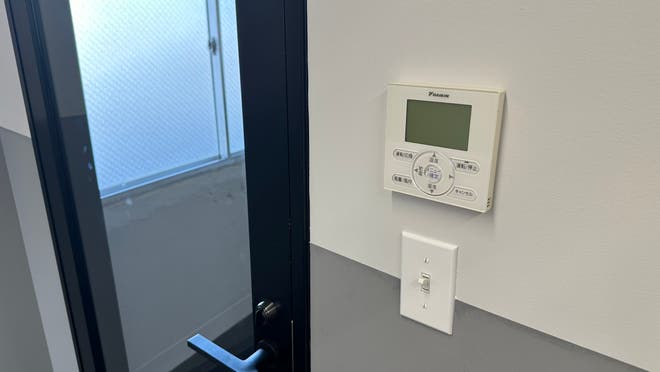 【8名会議室】下北沢徒歩2分|モニター&ホワイトボード付き|商談・面接・オフサイトMTG・教室・楽屋利用などの写真7