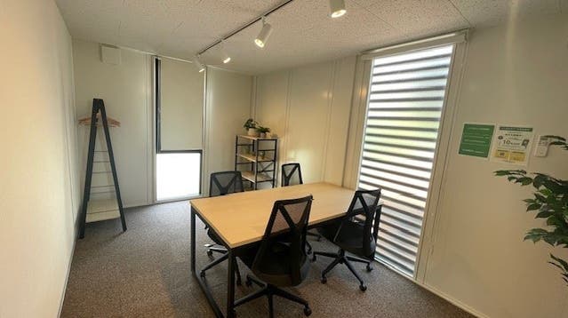 【Meeting2】✨U-SPACE浜松南店✨会議や打ち合わせにぴったりのオフィススペースです♪Wi-Fi/浜松市の写真1