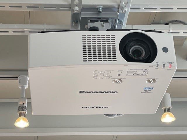 【Community】✨U-SPACE浜松南店✨大鏡やプロジェクターなどが充実しています♪Wi-Fi/浜松市の写真12