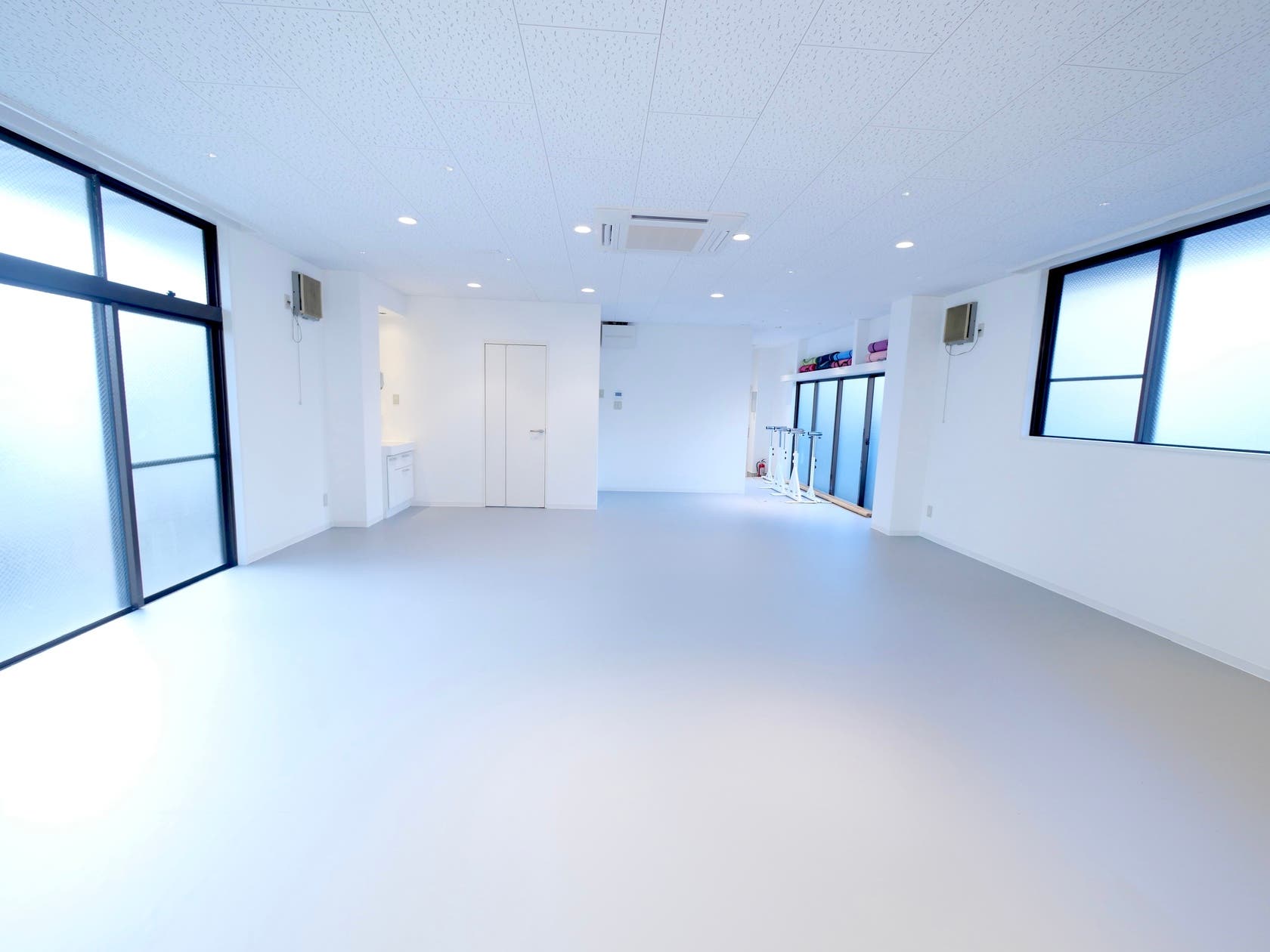 【北千住駅6分】地域最大約50平米｜リノリュウム床｜バレエバー完備｜横6m×縦7m｜清潔感有｜20人ほどで丁度👍の写真6