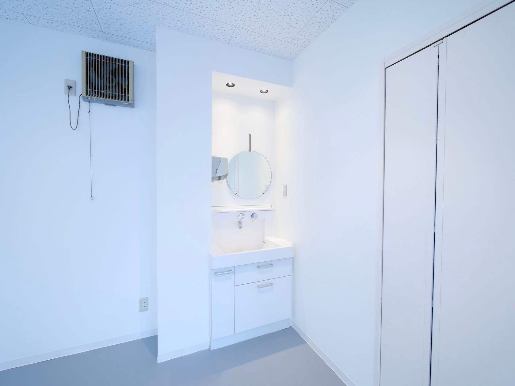 【北千住駅6分】地域最大約50平米｜リノリュウム床｜バレエバー完備｜横6m×縦7m｜清潔感有｜20人ほどで丁度👍の写真17