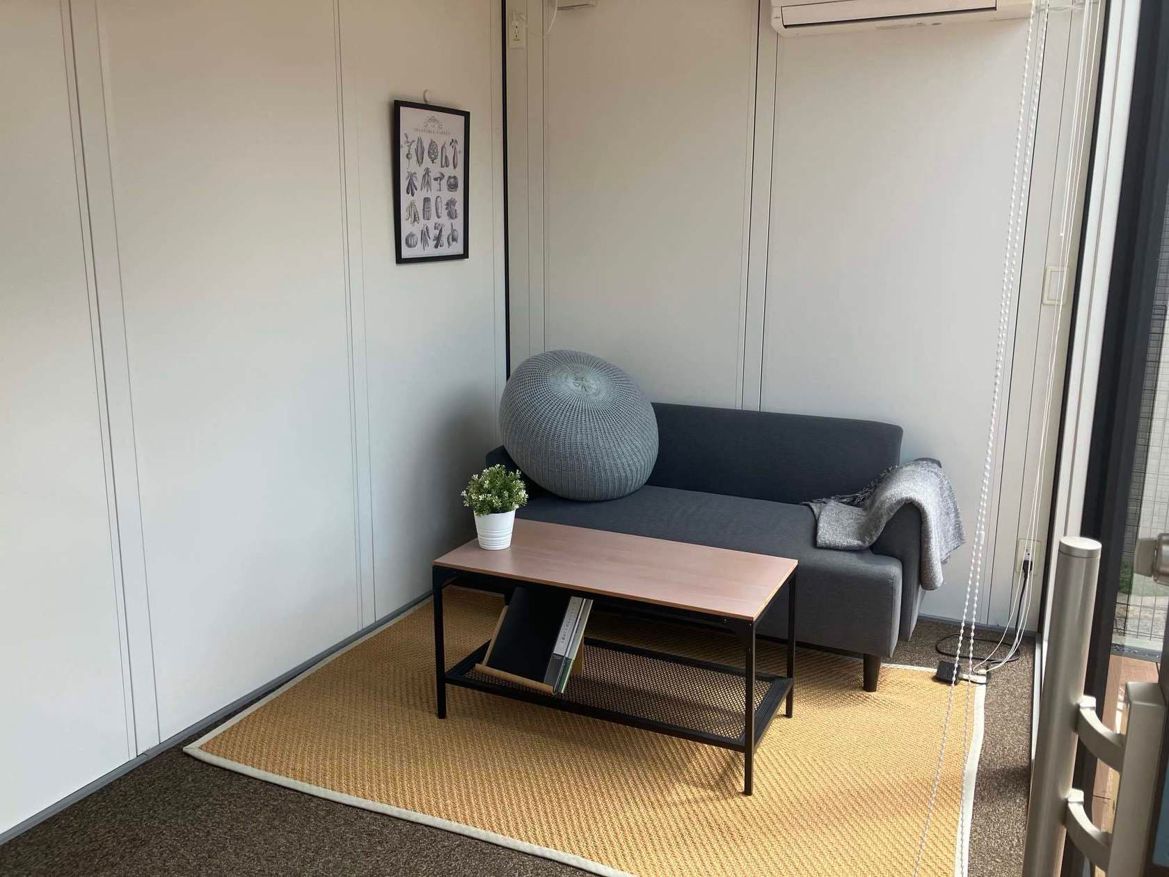 【Living】✨U-SPACE枚方店✨リビングをイメージしたちょっとした集まりに最適のスペースです♪Wi-Fi/枚方市の写真4